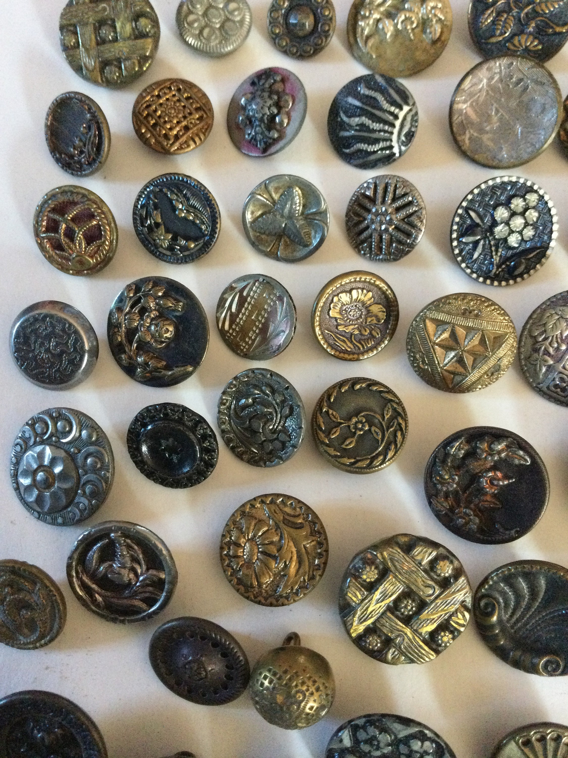 Lot 100 Antique Small Metal Buttons Old Variety Tints Flowers | Etsy