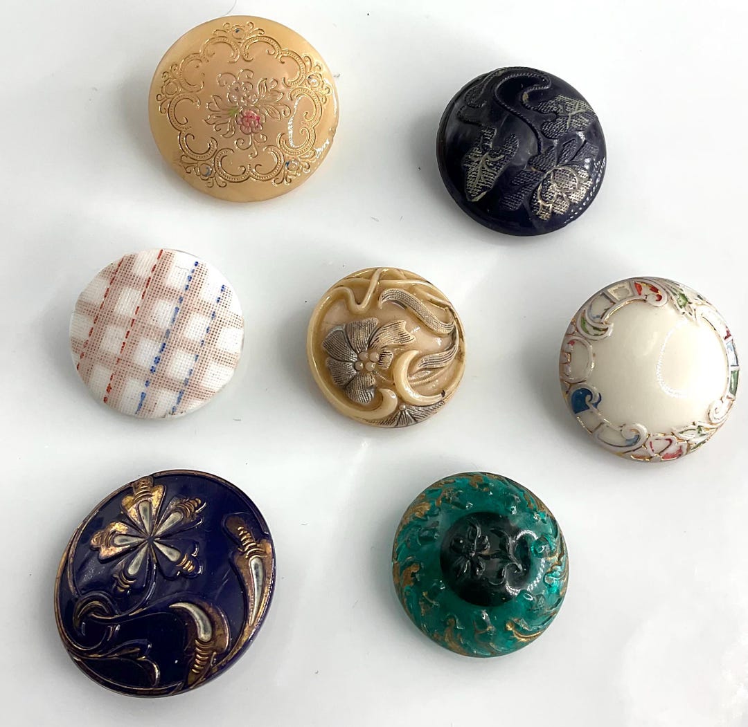Lot 7 Antique Victorian Glass Buttons Floral Medium Size Old Variety ...