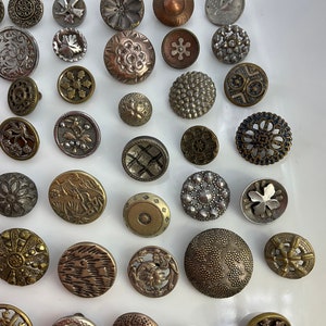 Lot 100 Antique Small Metal Buttons Old Variety Tints Flowers - Etsy