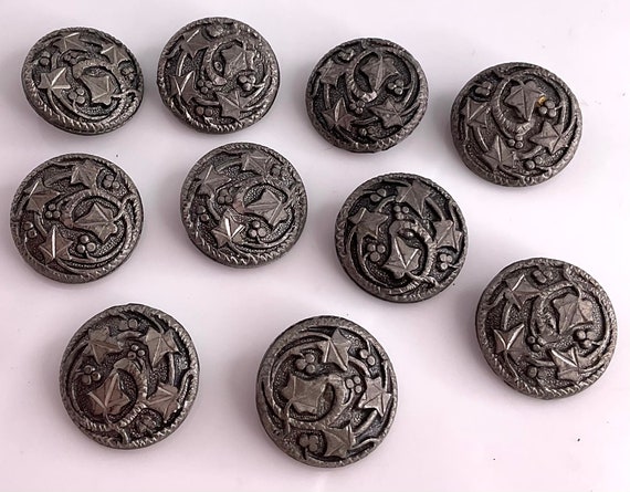 Set 10 Antique Small Metal Buttons Leaves Botanical Design - Etsy