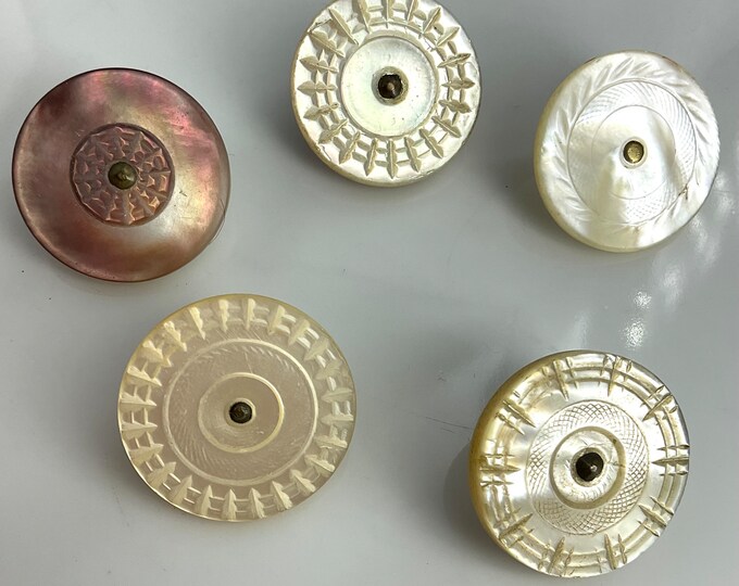 Lot 5 Antique Carved Colonial Pearl Buttons Pinshank 18th Eighteenth ...