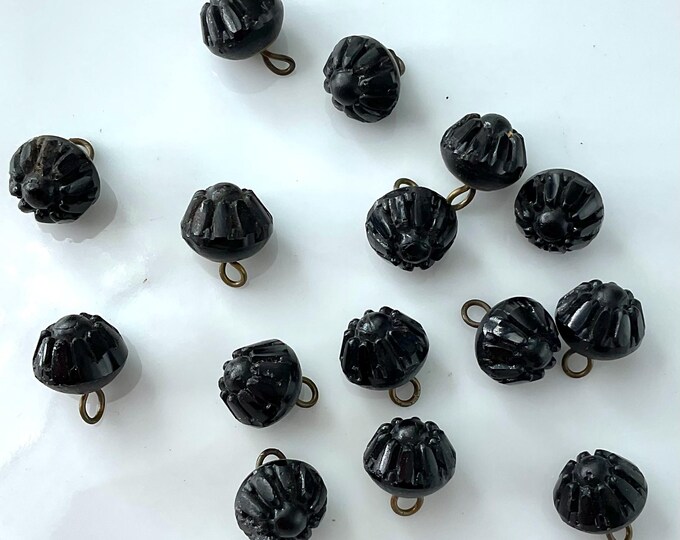 Lot of 15 Antique Gilt Golden Age Buttons Old Variety Victorian Small ...