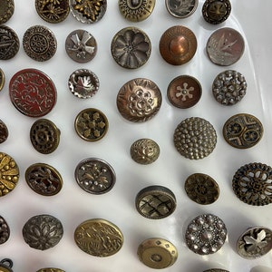 Lot 100 Antique Small Metal Buttons Old Variety Tints Flowers - Etsy