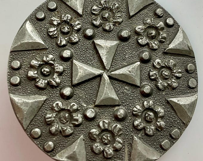 Victorian Pewter Cross Flowers Antique Metal Button Floral Old Large ...