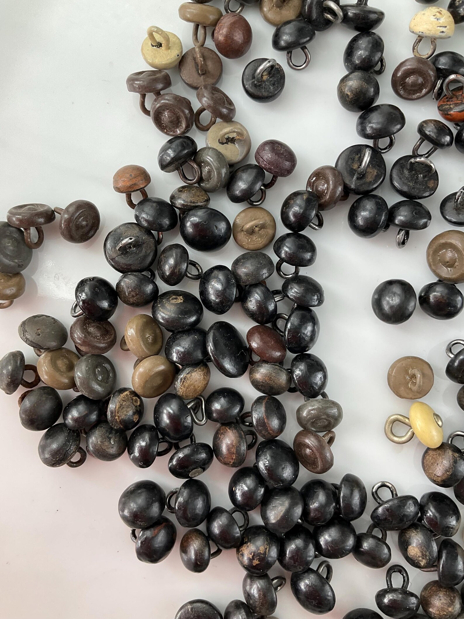 Lot 172 Antique Shoe Buttons Old Original for Crafts Teddy Bear Eyes ...