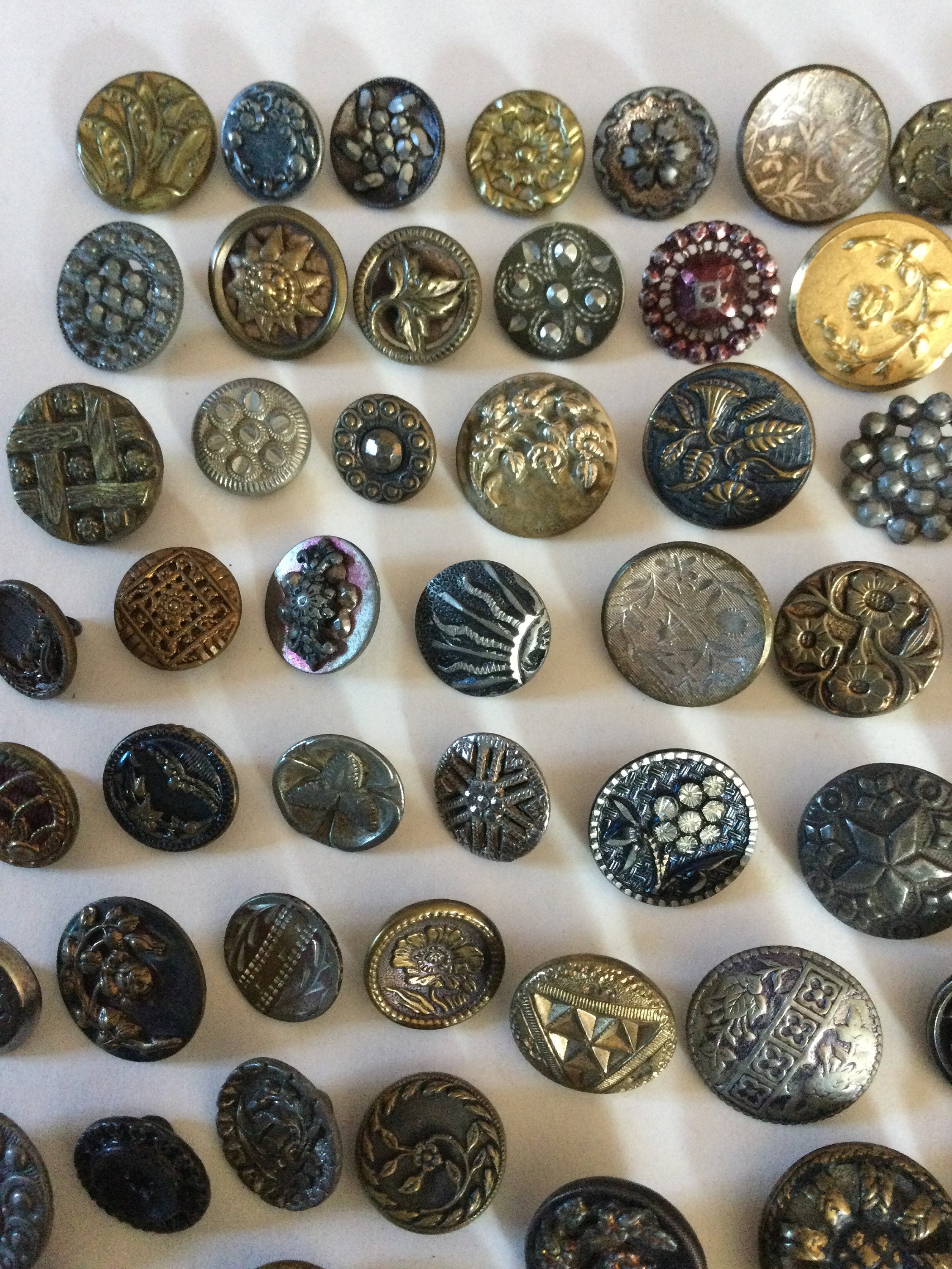 Lot 100 Antique Small Metal Buttons Old Variety Tints Flowers | Etsy