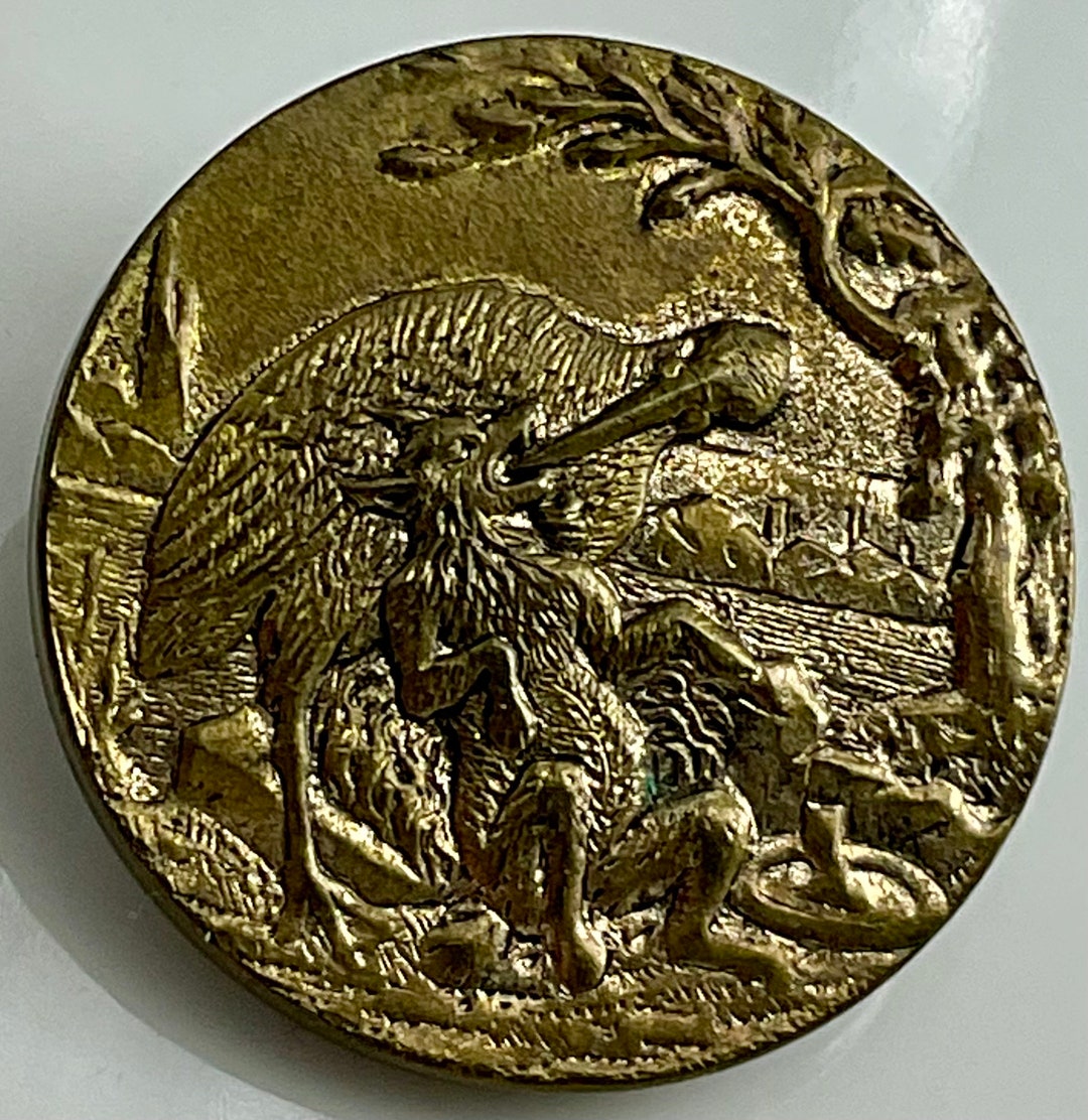 Antique Fable Choking Wolf Crane Bird Metal Tighttop Picture Button Old ...