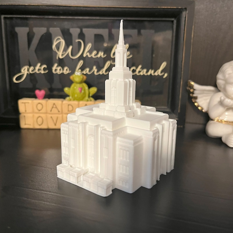 Shelf Statues - Etsy