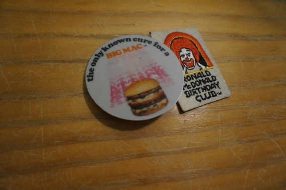 Vintage McDonald's BIG MAC Attack Pin Advertising Pre… - Gem