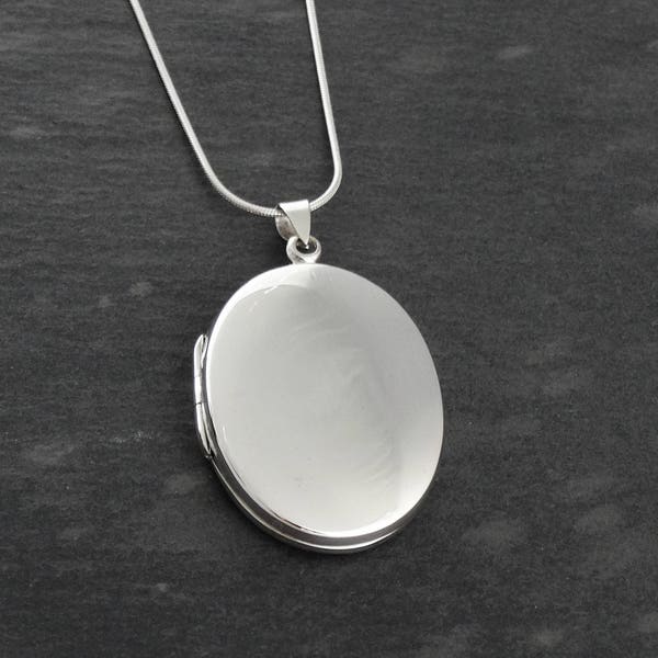 Silver Oval Locket - Etsy
