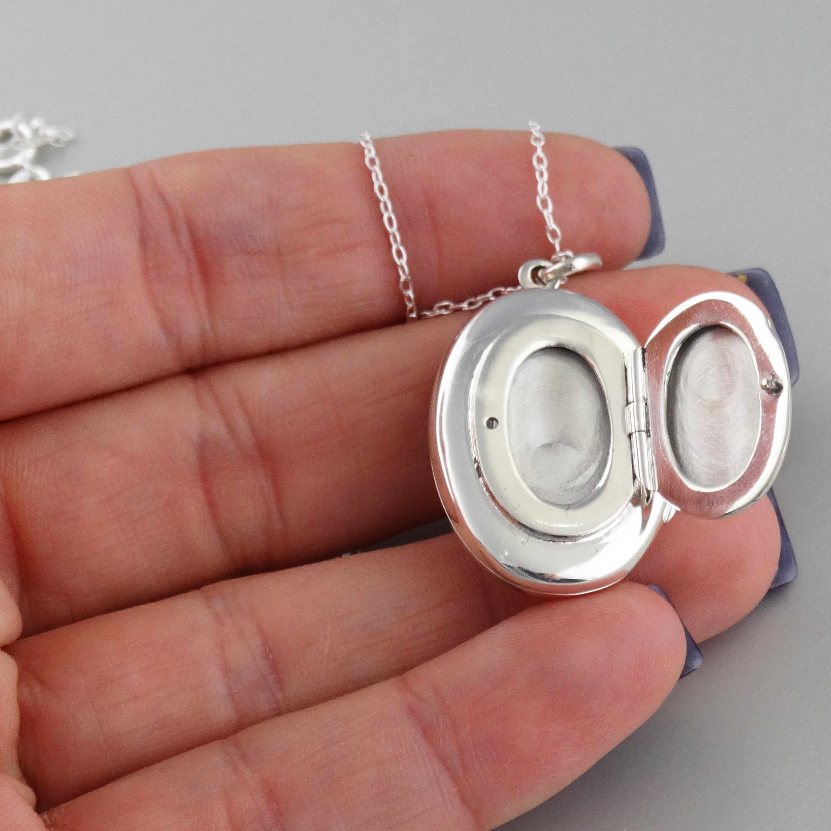 Personalized Sterling Silver Oval Locket: 4-photo Custom Engraved ...