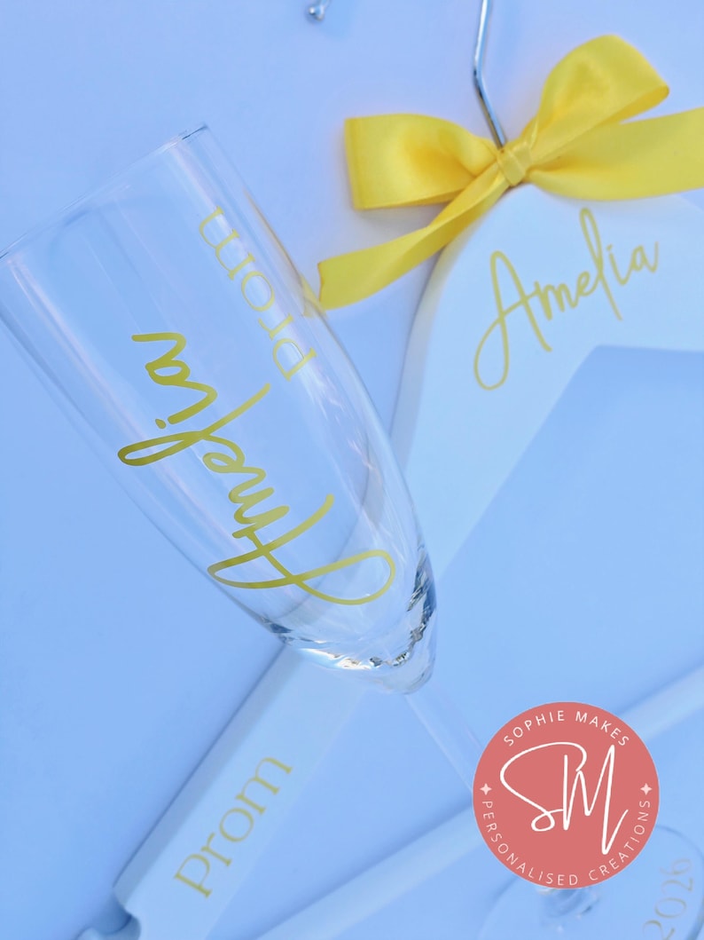 Personalised Prom Gift Set - Prosecco Flute, Hanger & Boutique Bag ...