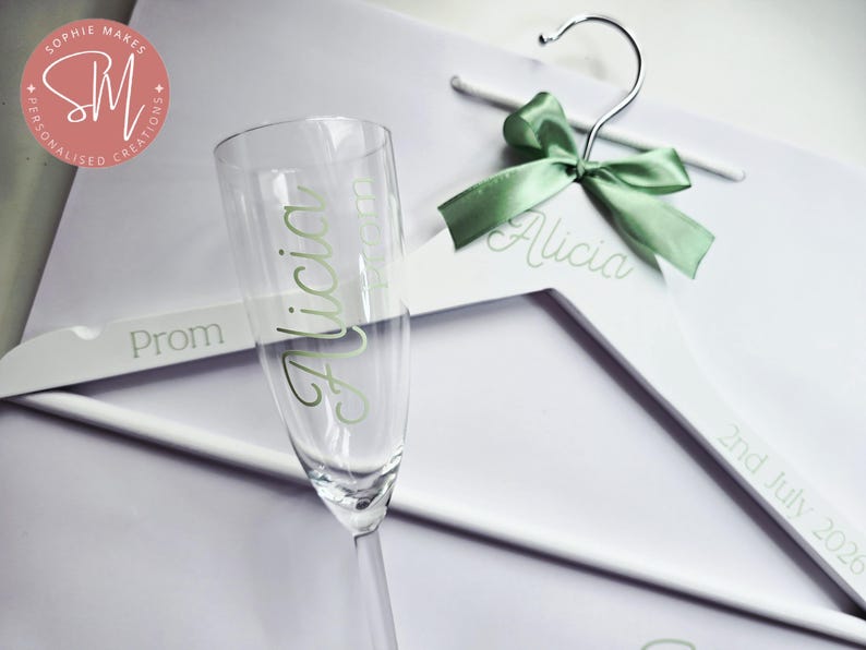 Personalised Prom Gift Set - Prosecco Flute, Hanger & Boutique Bag ...