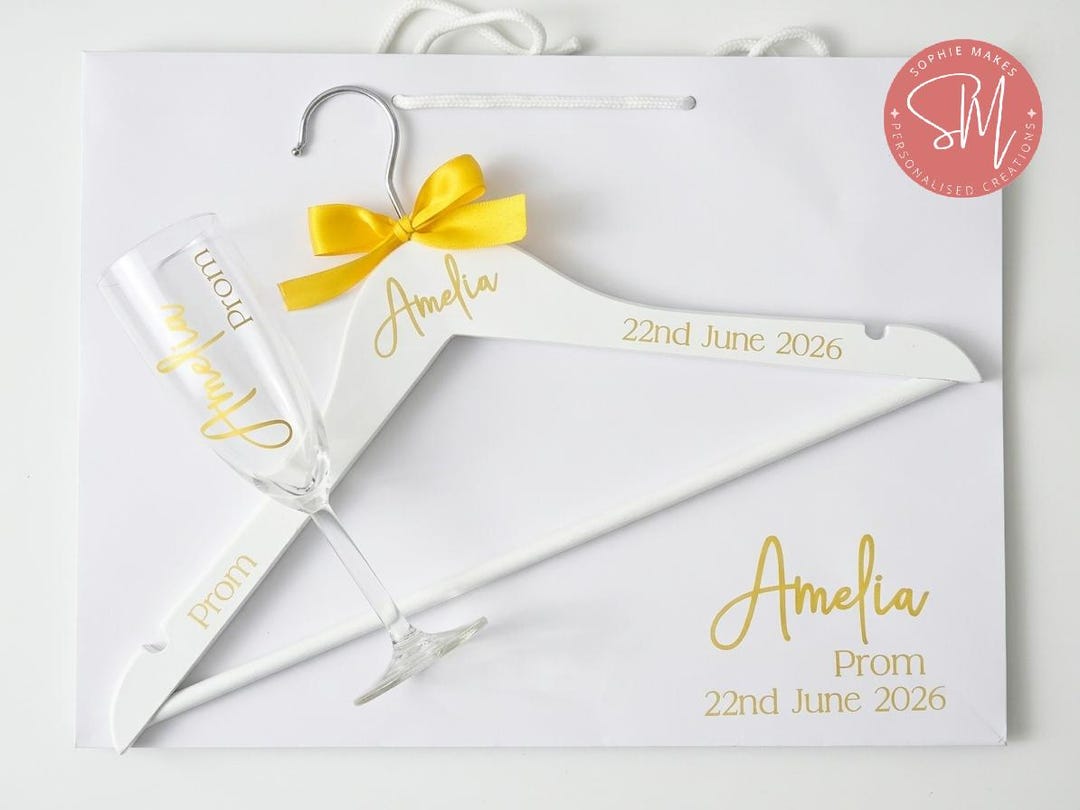 Personalised Prom Gift Set - Prosecco Flute, Hanger & Boutique Bag ...