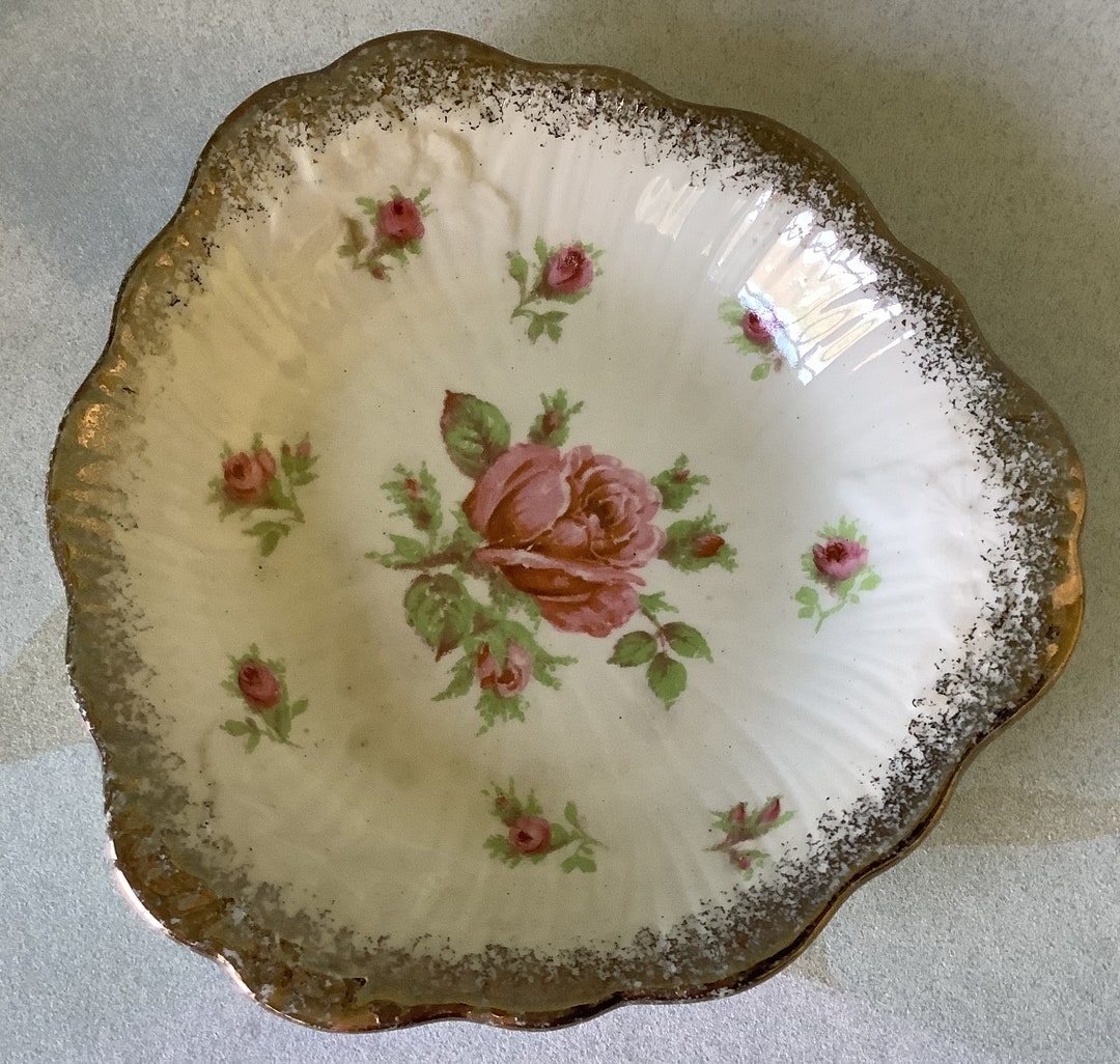 Crown Ducal Ware Rose Pin Dish, Centre Pink Rose & Rosebud Border ...