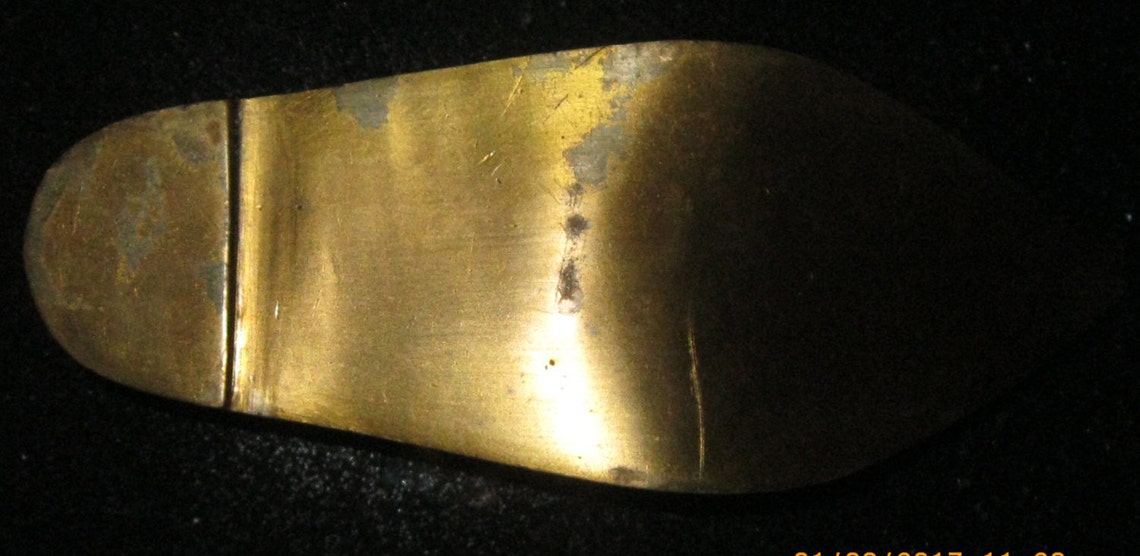 Antique Brass Aladdin's Slipper Ash Tray - Etsy