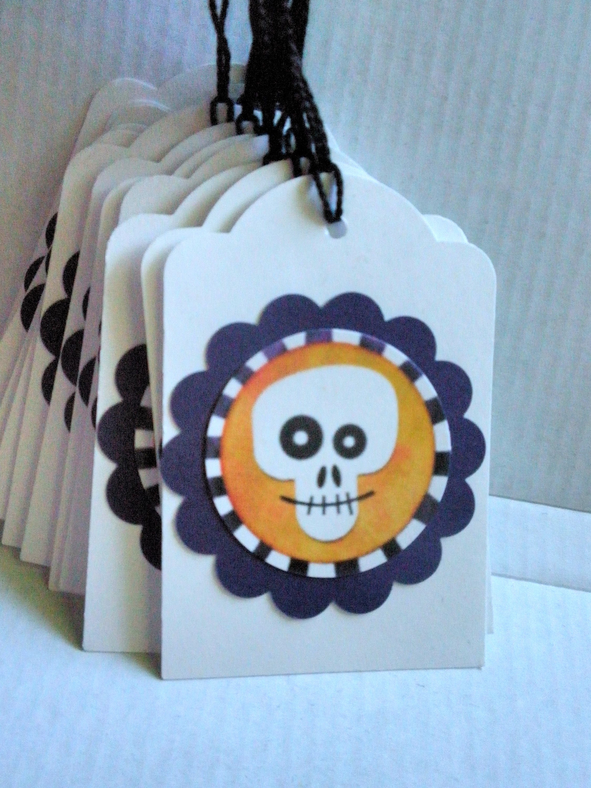 Skull Halloween Gift Tags Set of 12 - Etsy