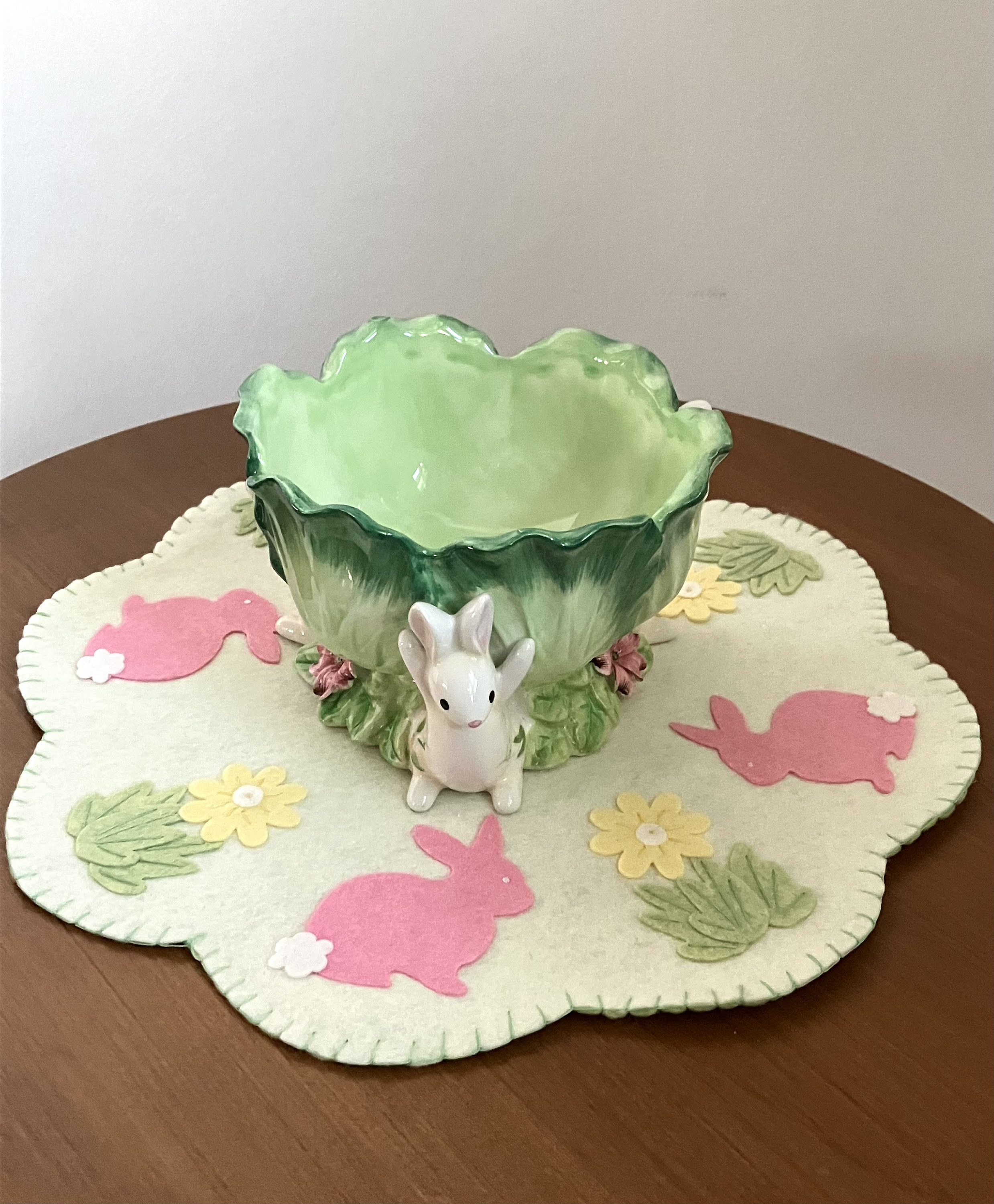 Easter Bunny and Flowers Penny Rug - Etsy