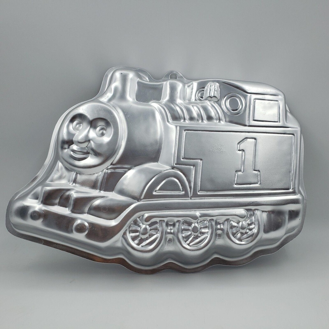 Vintage Wilton Thomas the Train Cake Mold Baking Pan Tank Engine Silver ...