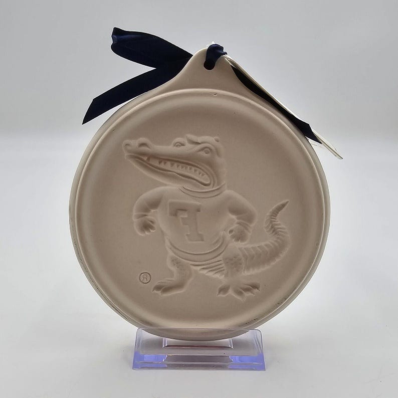 Pfaltzgraff Florida Gators Collegiate Cookie Mold Ivory UF Football 5. ...