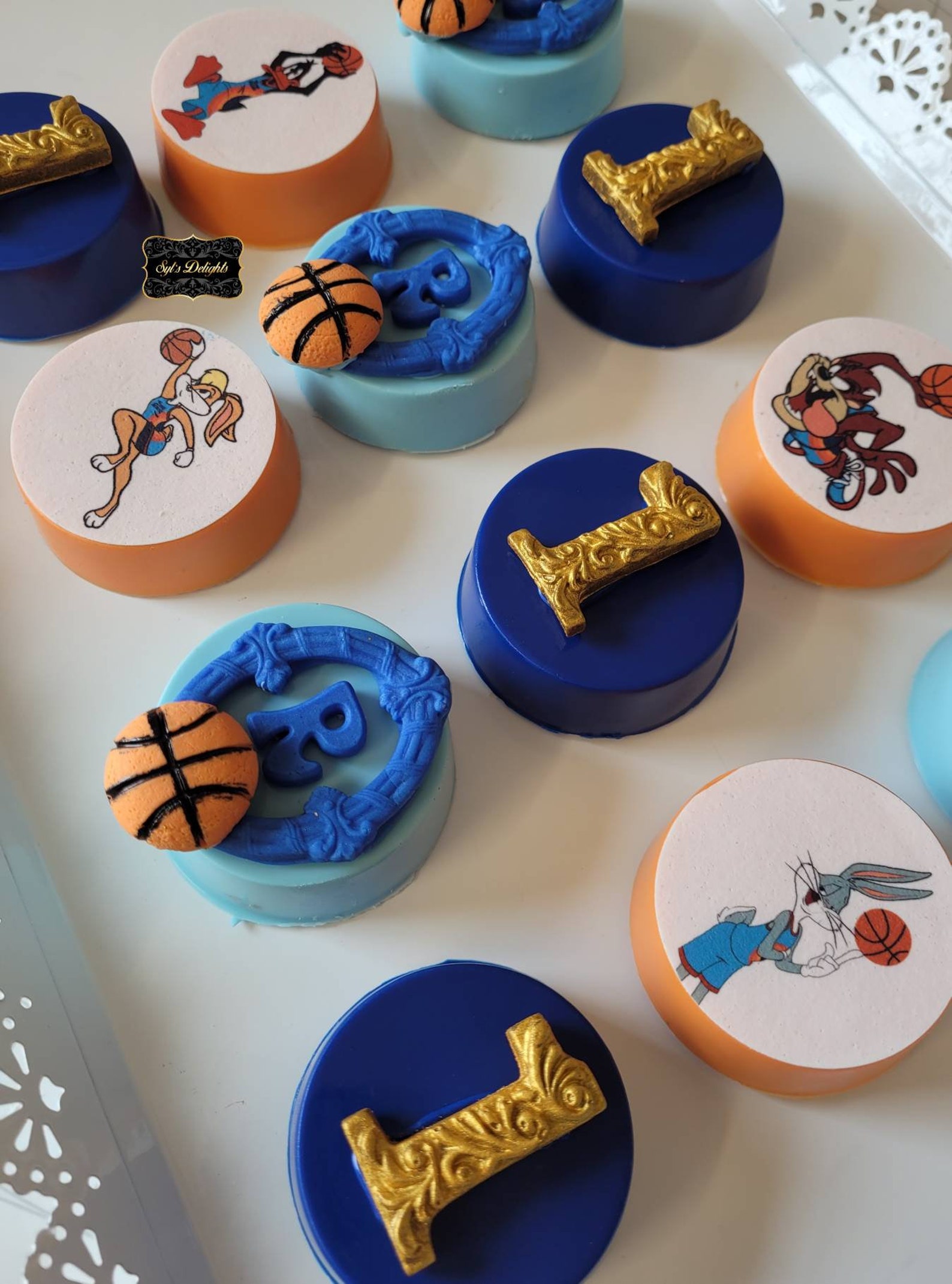 Spacejam Inspired Party Package. Space Jam Cakepops. Space Jam - Etsy