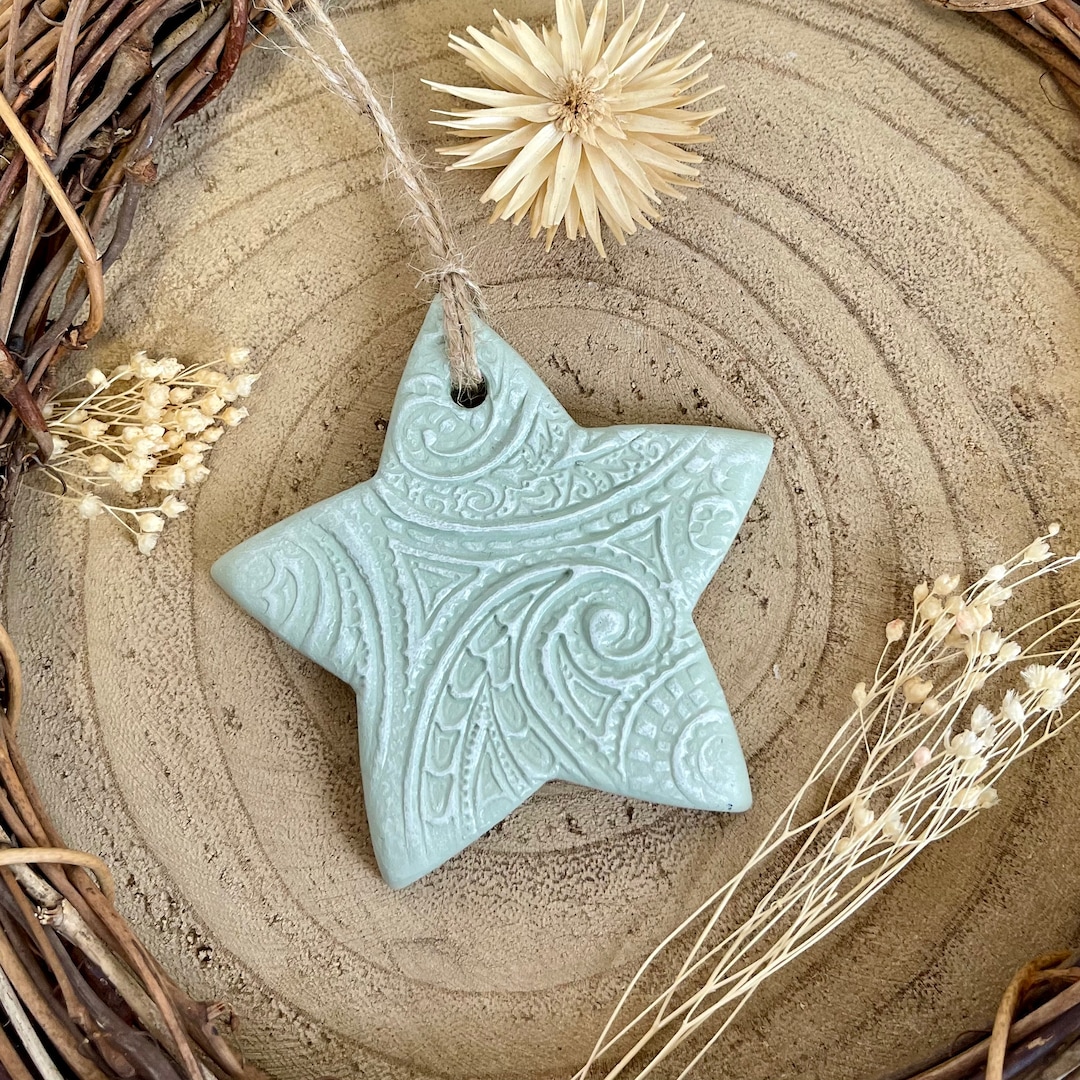 Sage Green & White Paisley Star Decoration - Etsy