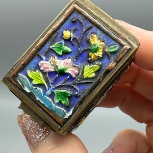 Vintage Brass and Enamel Stamp Box - Etsy