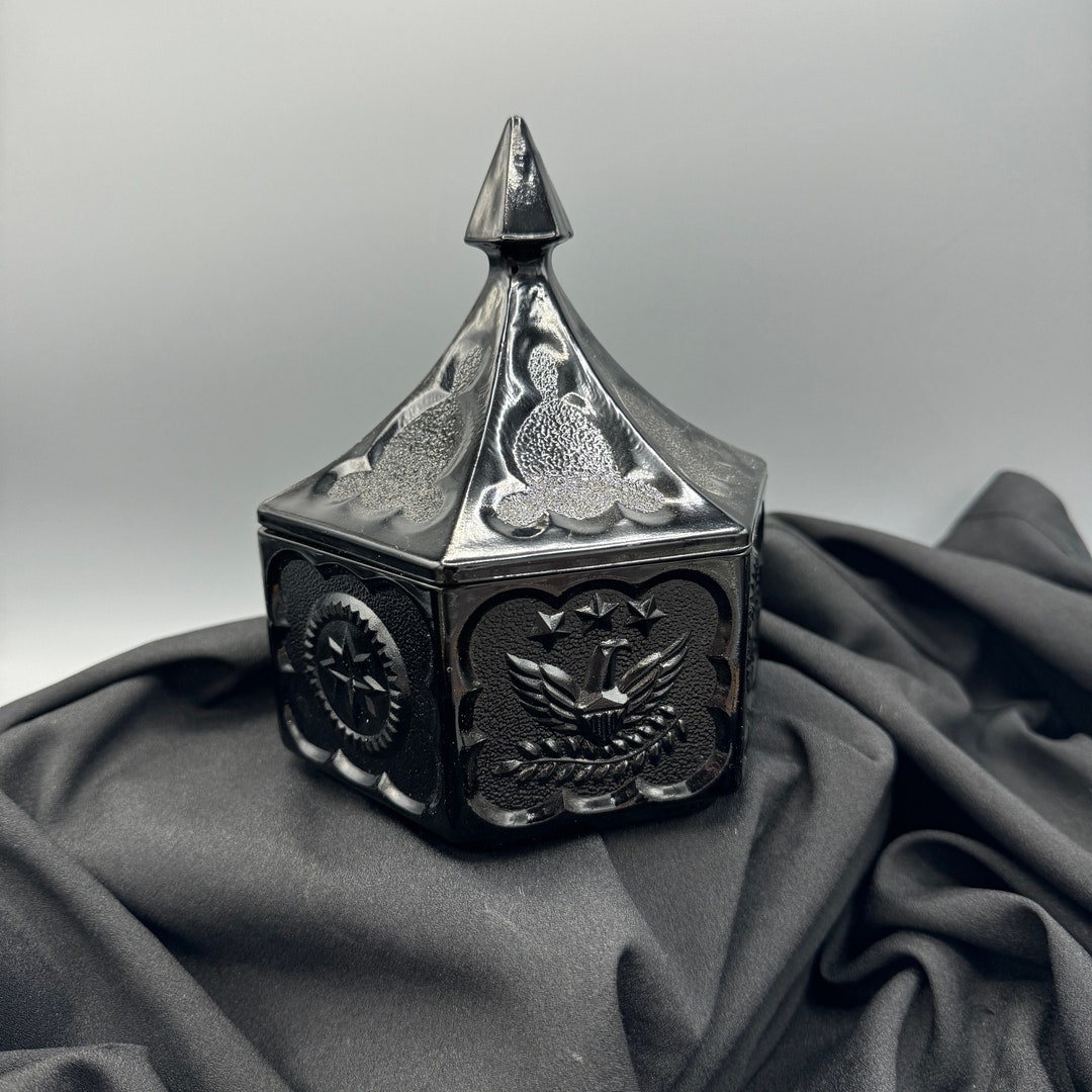 Vintage Black Glass Covered Candy Dish, Indiana Tiara Glass - Etsy