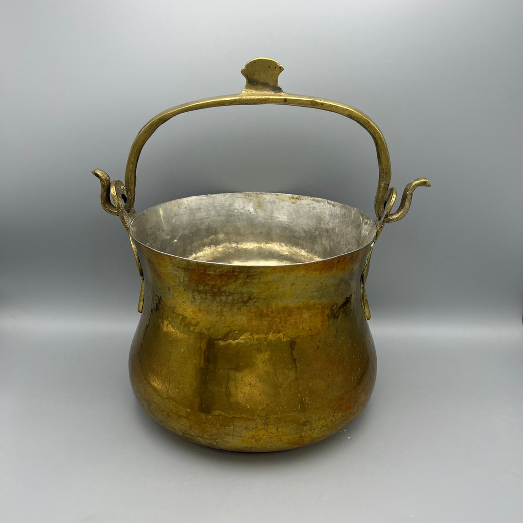 Vintage Large Brass Cauldron, Vintage tin Lined, Heavy Brass Handle ...