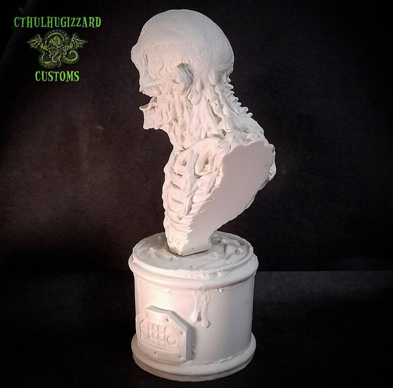 Tarman Bust With Trioxin 245 Canister Base 1/4 Scale Resin Model Kit ...