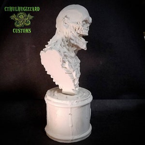 Tarman Bust With Trioxin 245 Canister Base 1/4 Scale Resin Model Kit ...