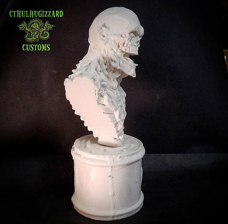 Tarman Bust With Trioxin 245 Canister Base 1/4 Scale Resin Model Kit ...