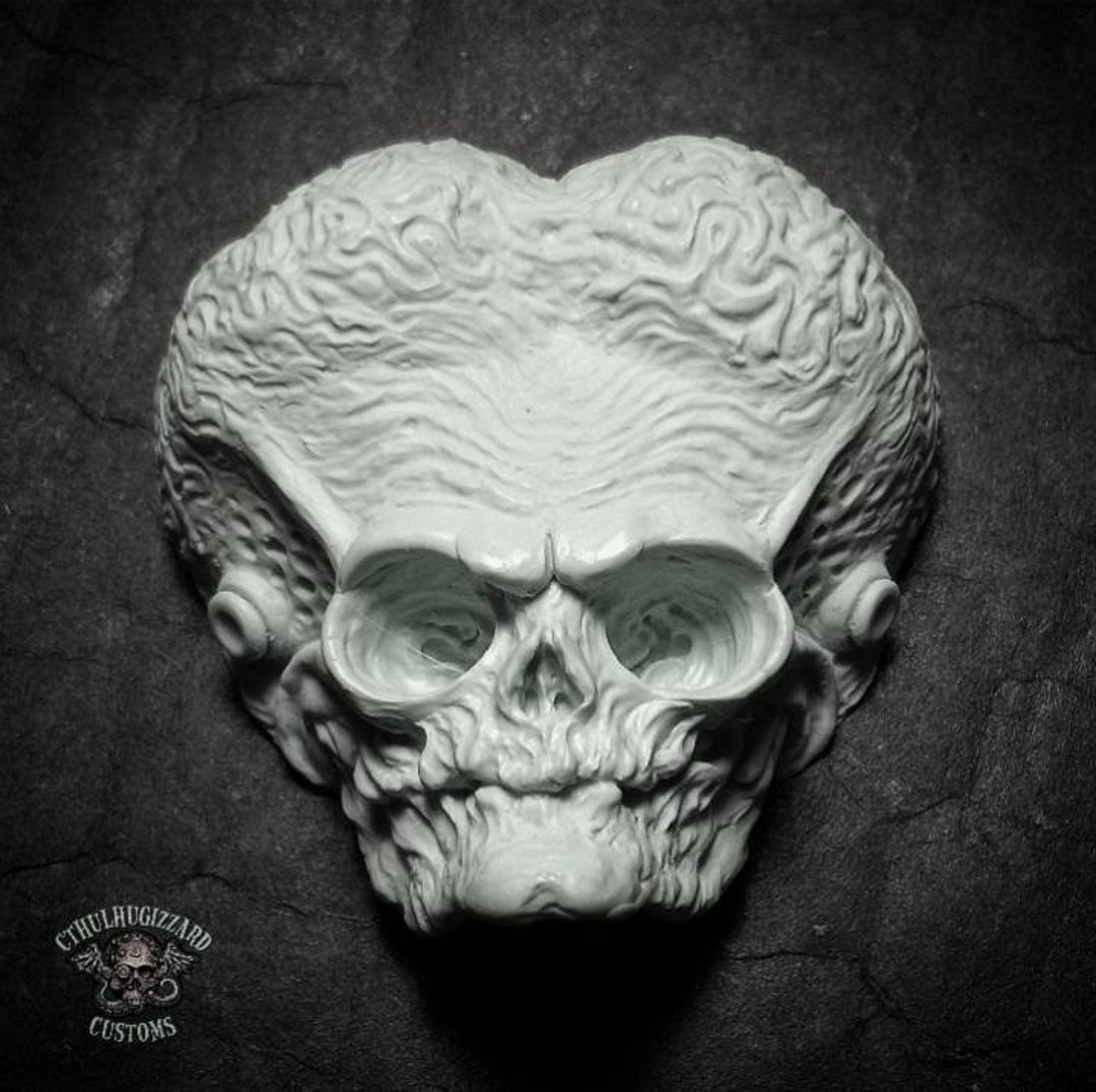 Mars Attacks Strange Baby Skull Relief Empty Eye Socket Version ...