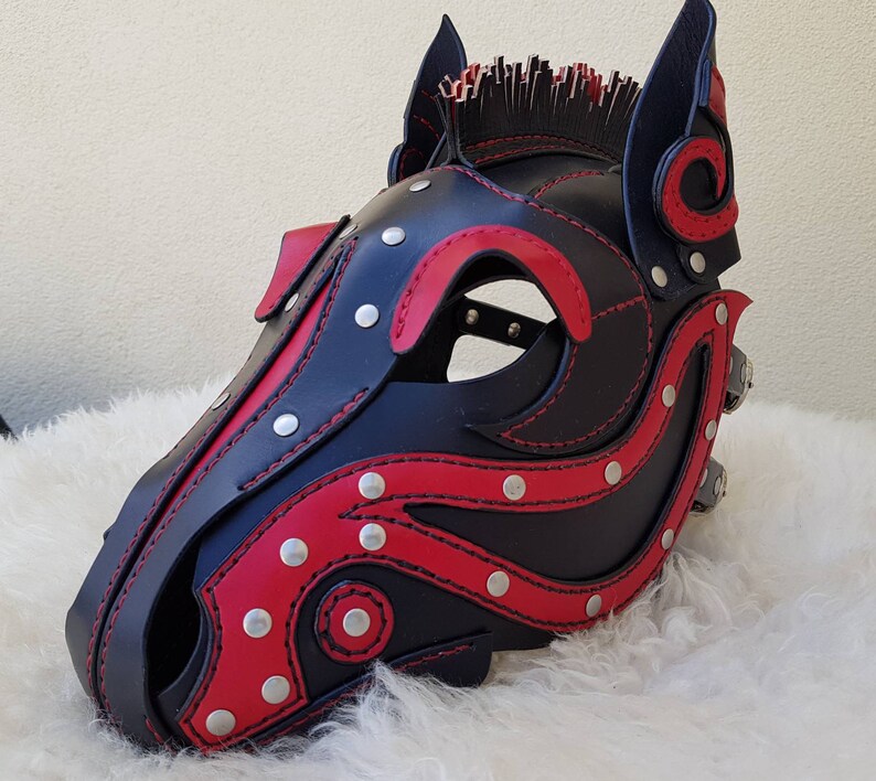 Handgefertigte Ledermaske Pferdemaske Pferdekopf Unikat aus | Etsy