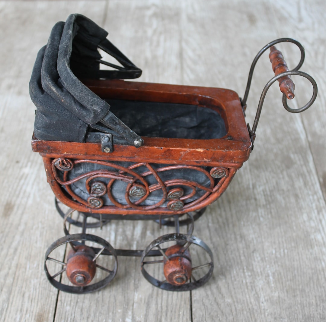 Vintage Victorian Wicker Baby Doll Stroller, Pram, Buggy, Doll ...