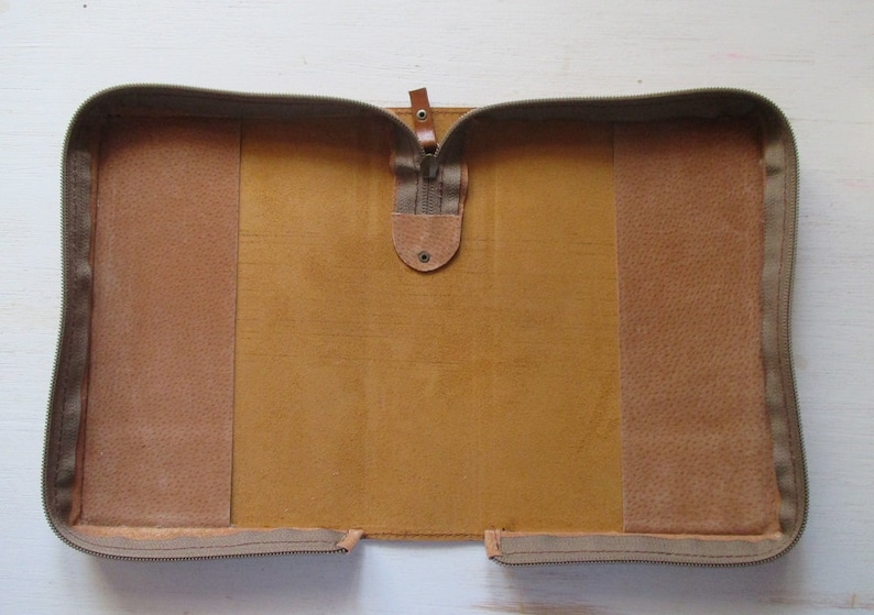 Handcrafted Leather Bible Cover – Celtic Cross, Liturgy of the Hours - Etsy