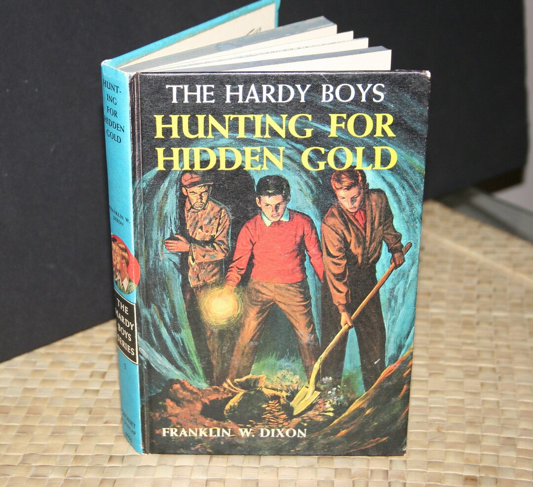 The Hidden Harbor Mystery 1961 Hardy Boys Mystery Story by - Etsy