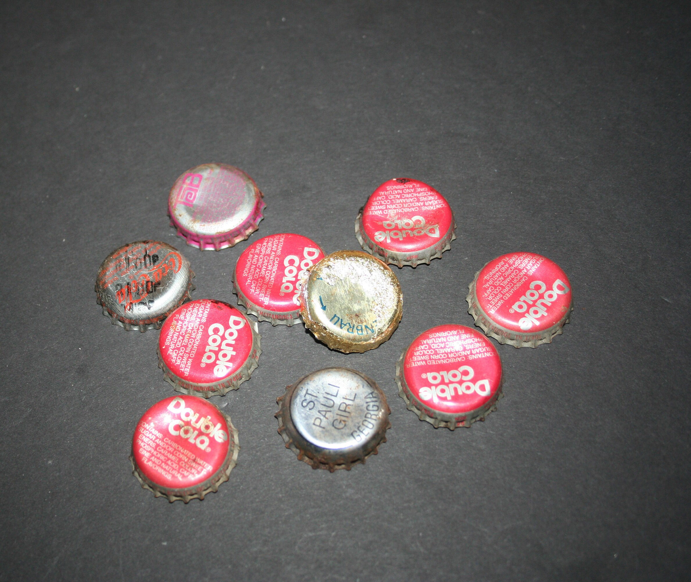 Vintage Bottle Caps, Lot of 10 Rustic Soda Caps, Craft Supply, Mixed ...