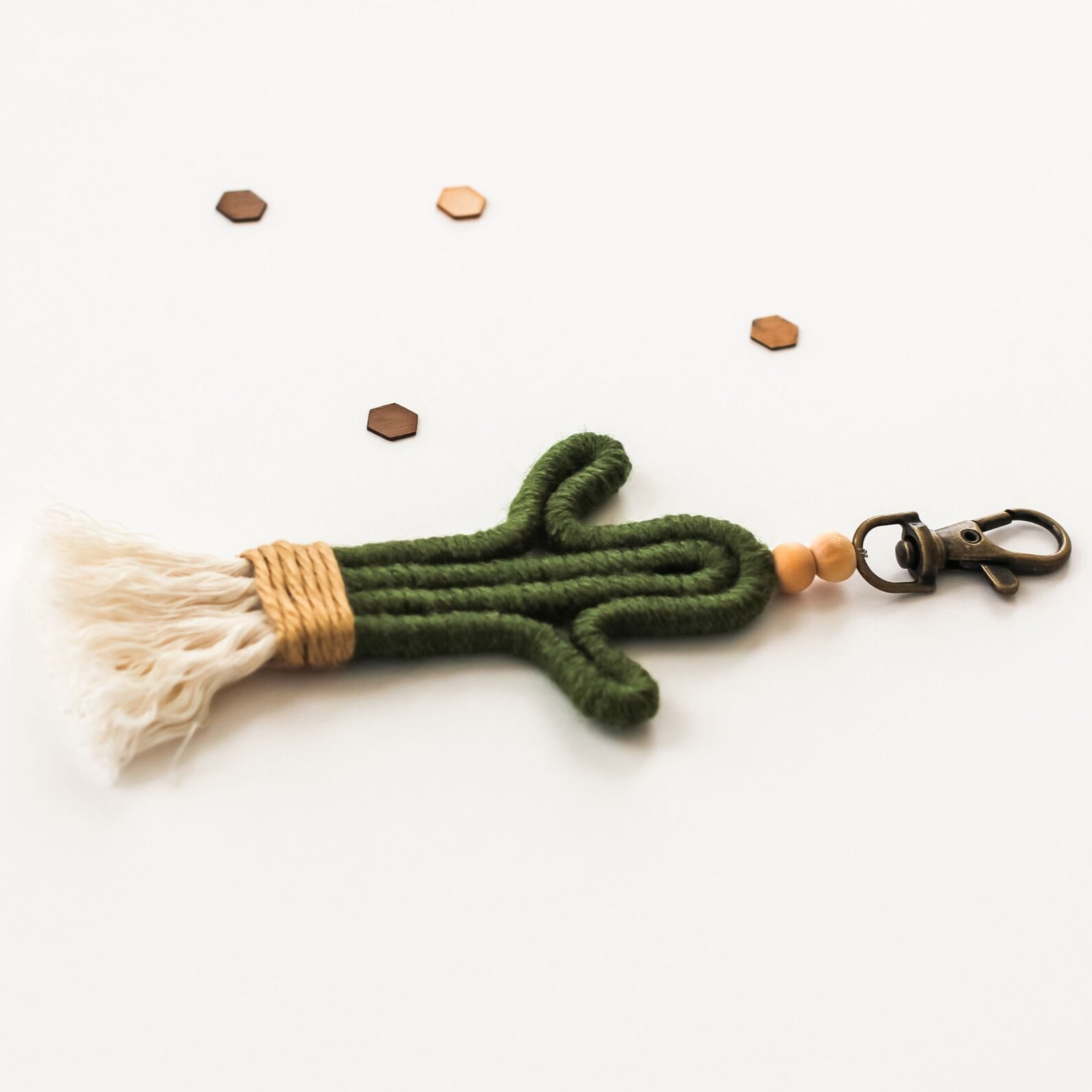 Macrame Cactus Key Holder With Oil Diffuser Bead, Cacti Keychain , Car ...