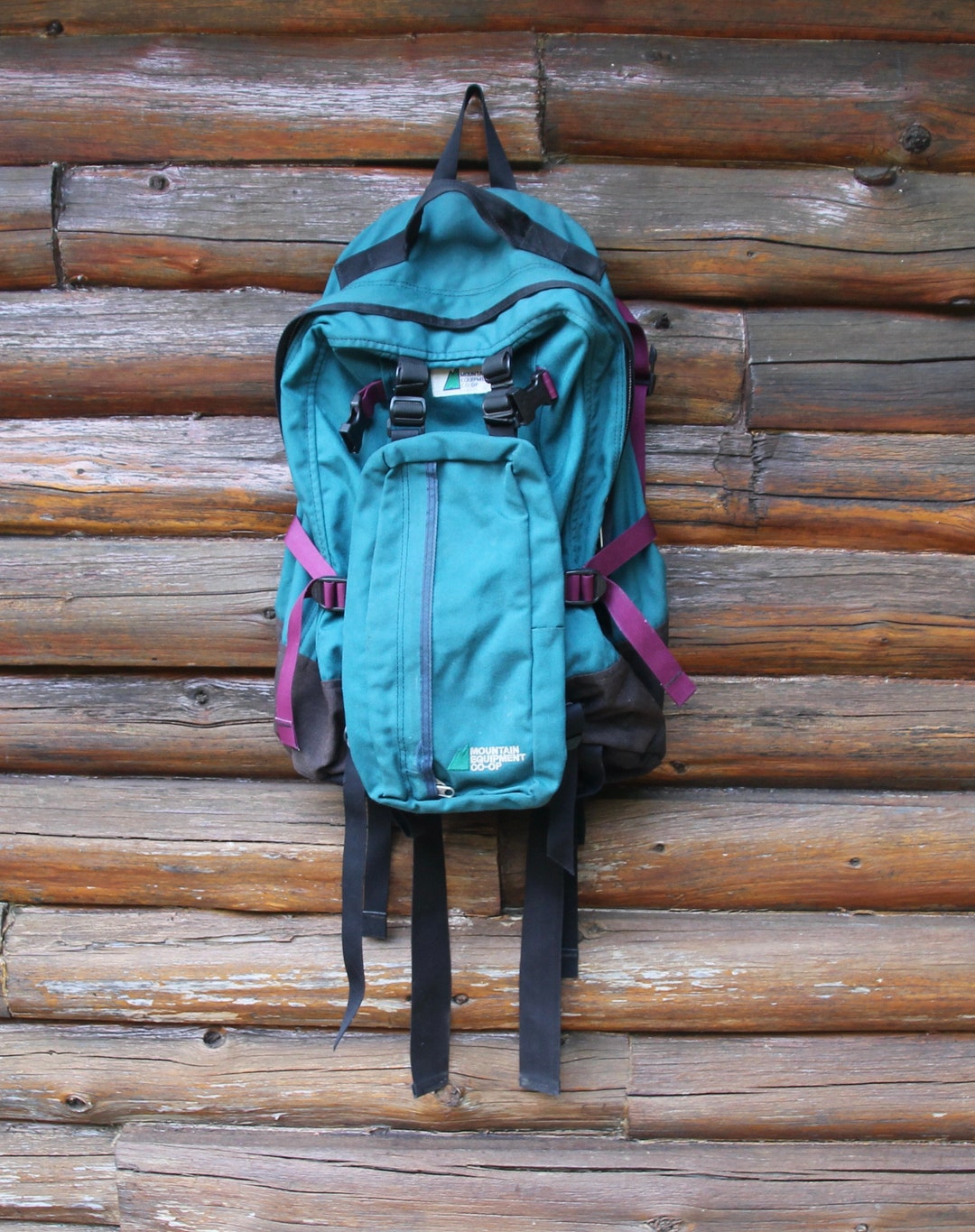 Vintage Mountain Equipment Co-op MEC Green Trails Hiking Camping ...