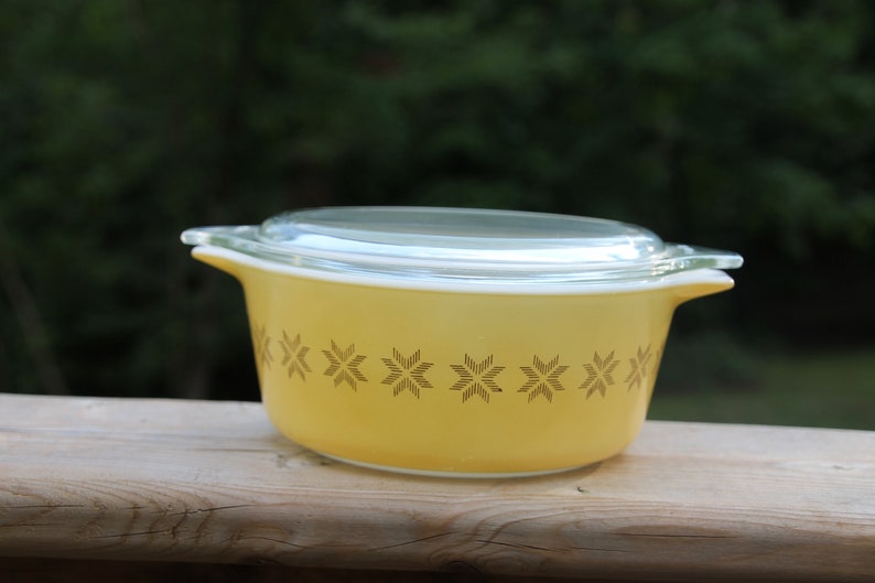 Vintage Pyrex Yellow Star Cross Stitch Snowflake 472 1 1/2 Pt - Etsy
