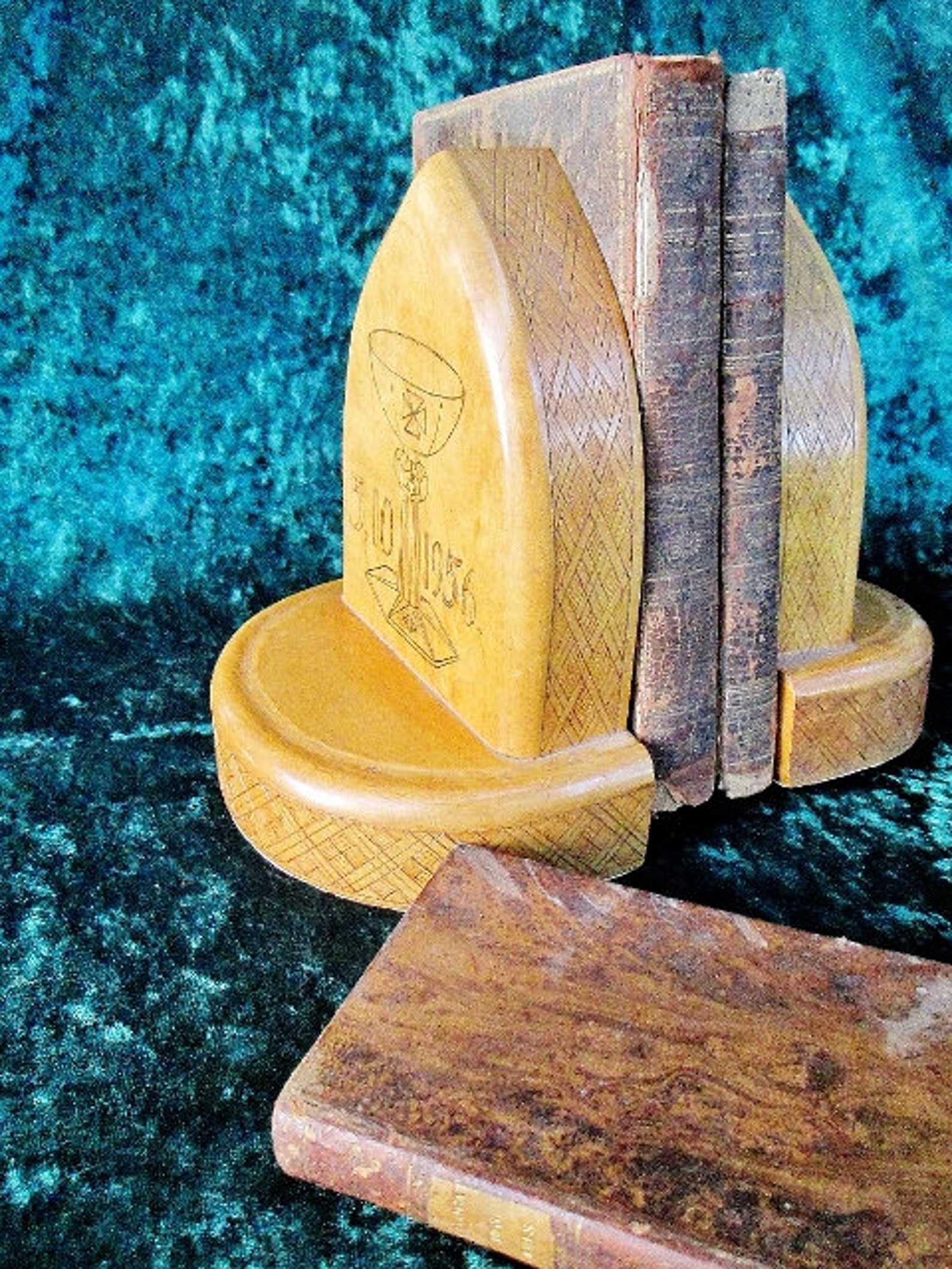 Hand Made Etched Oak Ecclesiastical Catholic Chalice Bookends | Etsy