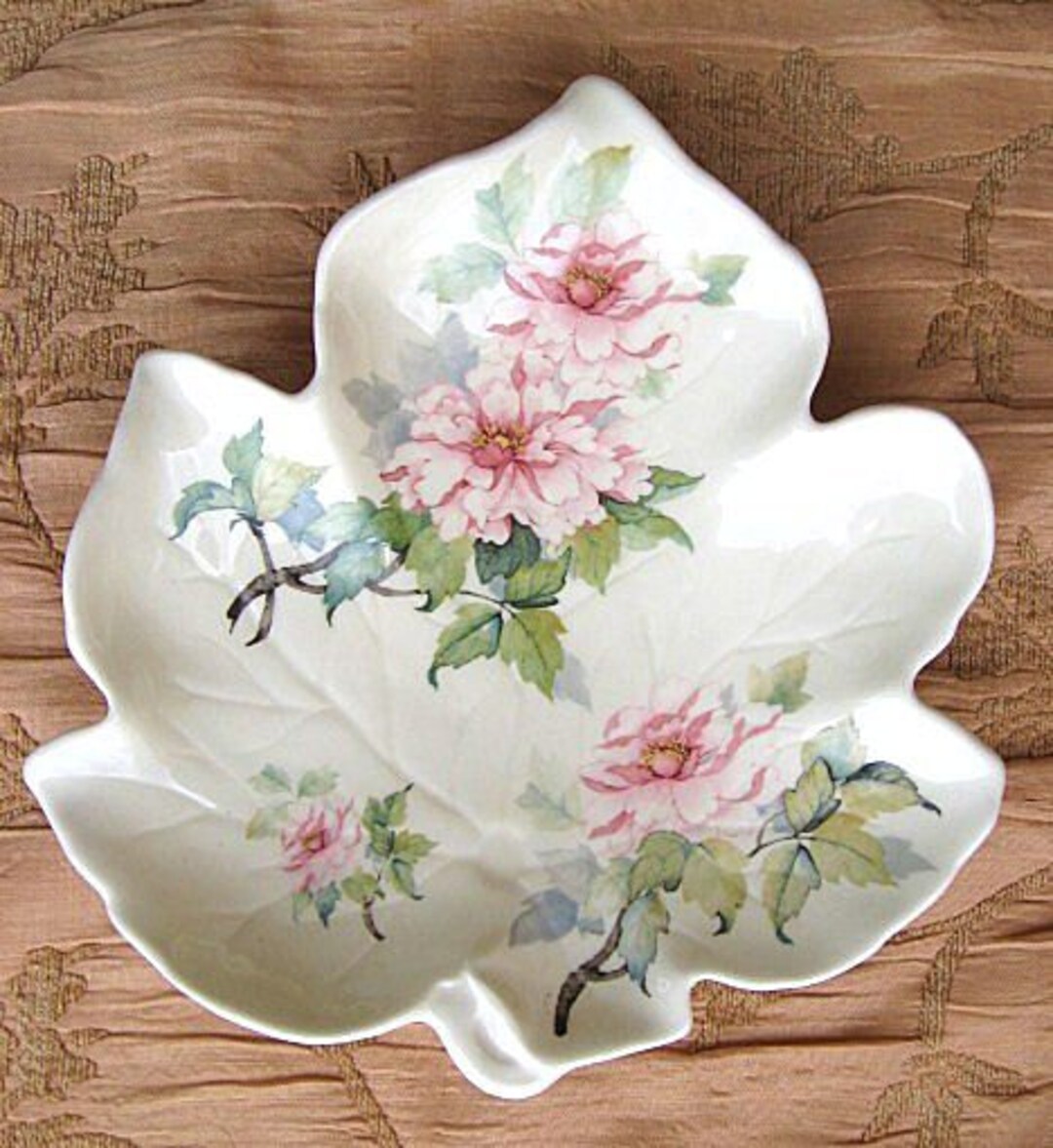 Kernewek Goonhavern Ceramic Dish Tray Leaf Shape Pink Roses Cornwall ...