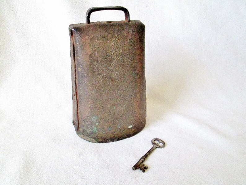 Large Antique Hand-forged Bronze Metal Cow Bell Agricultural - Etsy