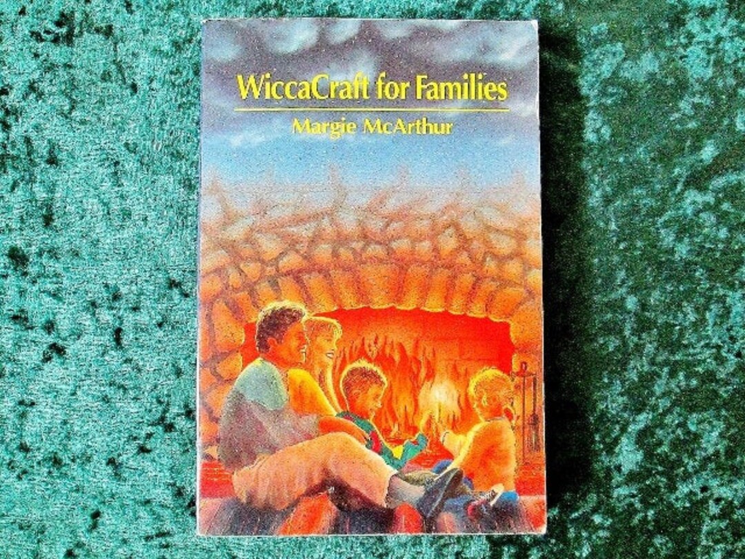 Libro Wicca firmado WiccaCraft for Families por Margie McArthur ...