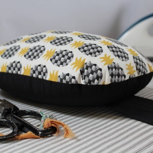 Dressmaker Ham, Tailor's Ham Attaching to Ironing Board Fabric Press ...
