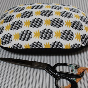 Dressmaker Ham, Tailor's Ham Attaching to Ironing Board Fabric Press ...