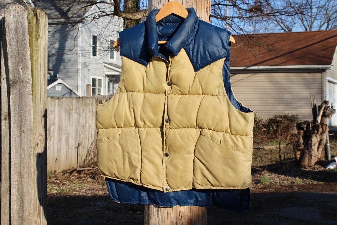 Small 70s Vintage Puffer Vest 80s Puffer Vest Vintage Puffy Down Vest ...