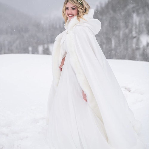 Bridal Cape Hooded Warm Wedding Cloak - Etsy