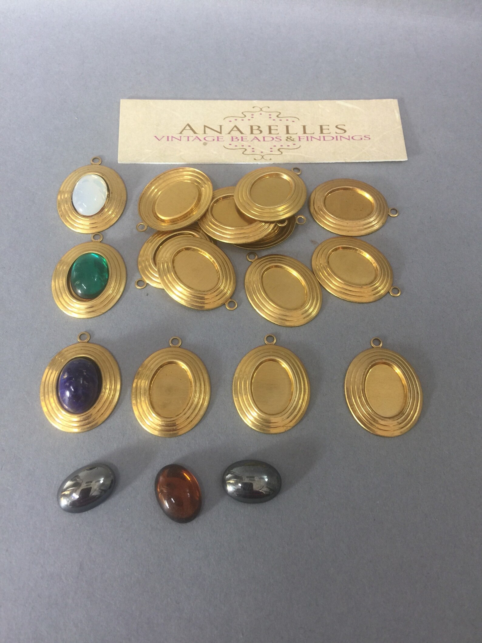 Metal Settings . NOS. 27x20mm Vintage Settings. Sold by Lots of 12 ...